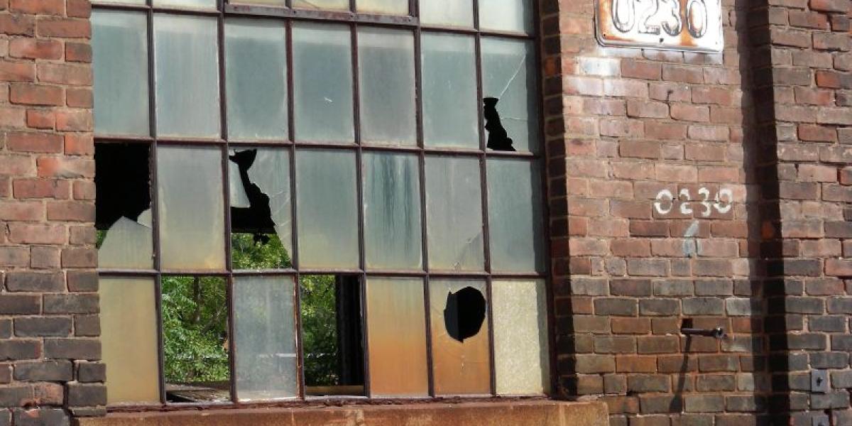 The Broken Windows Theory of Policing Has Failed | Mises Institute