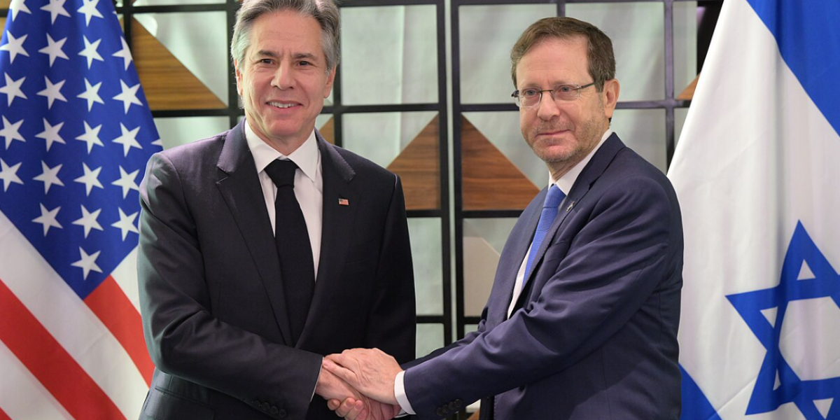 War Hysteria Fuels New Attacks on Free Speech | Mises Institute