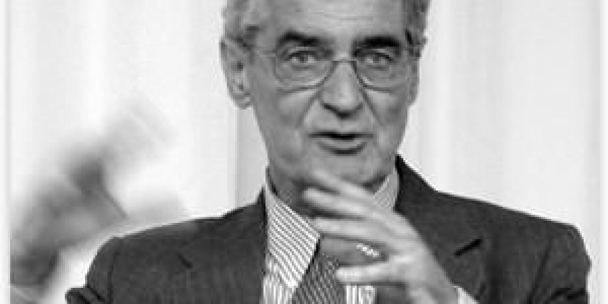 Robert Lucas's Strange Faith in Bernanke | Mises Institute