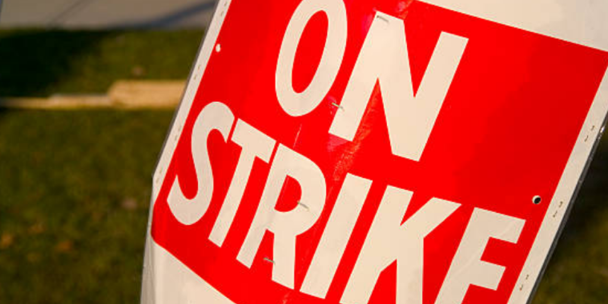 "Scabs" Are the True Labor Day Heroes | Mises Institute